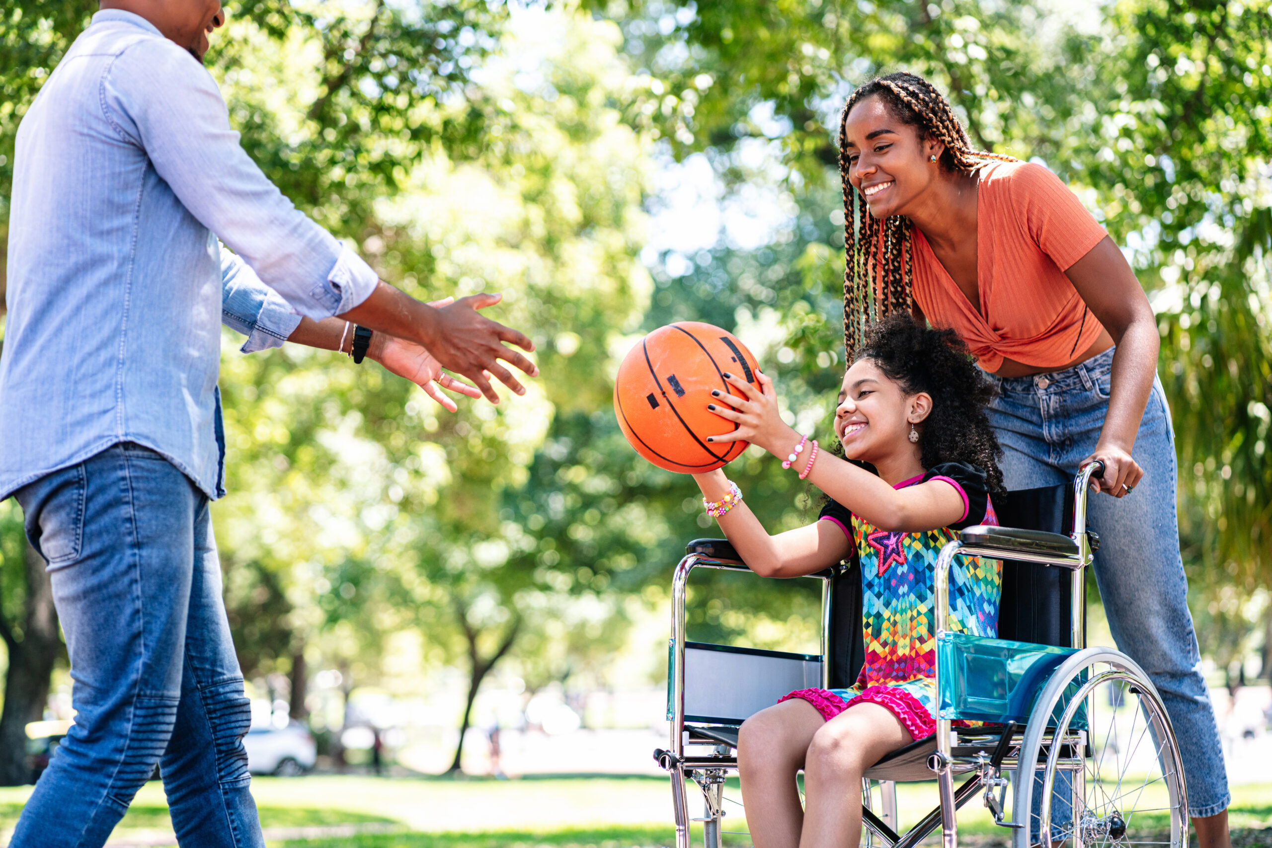98: Providing Rest for the Caregivers with Jess Ronne - Mom to Mom Podcast